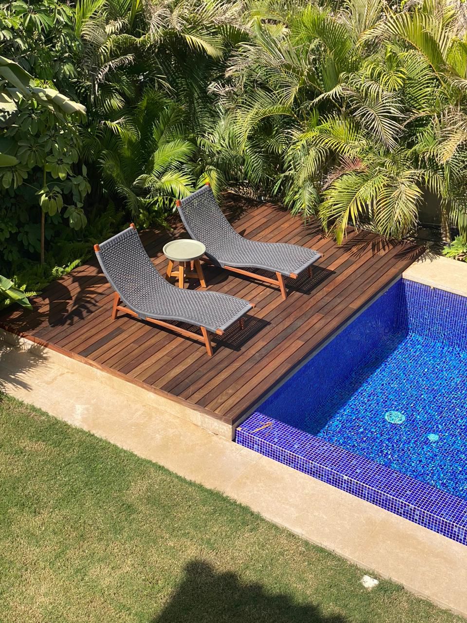 Outdoor Lounges – Maison De L’île