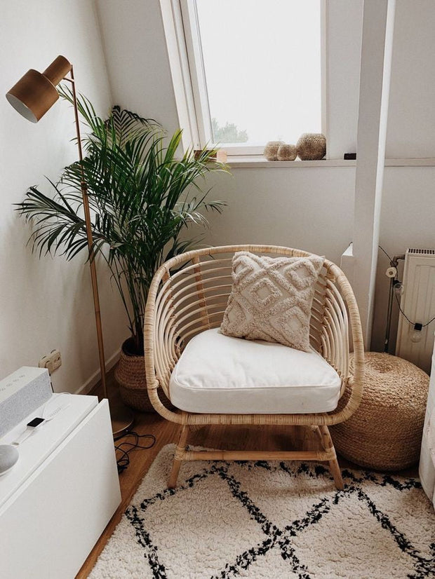 Half Moon Chair – Maison De L’île